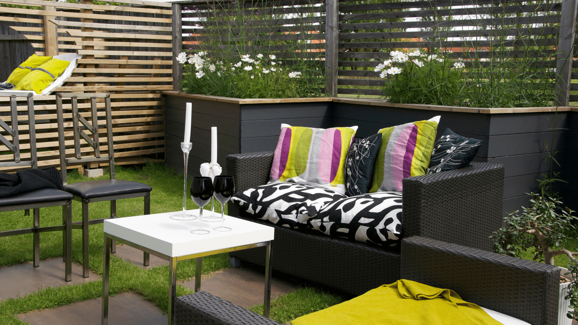 12 Tips for Designing an Urban Garden - Gardening Express Knowledge Hub